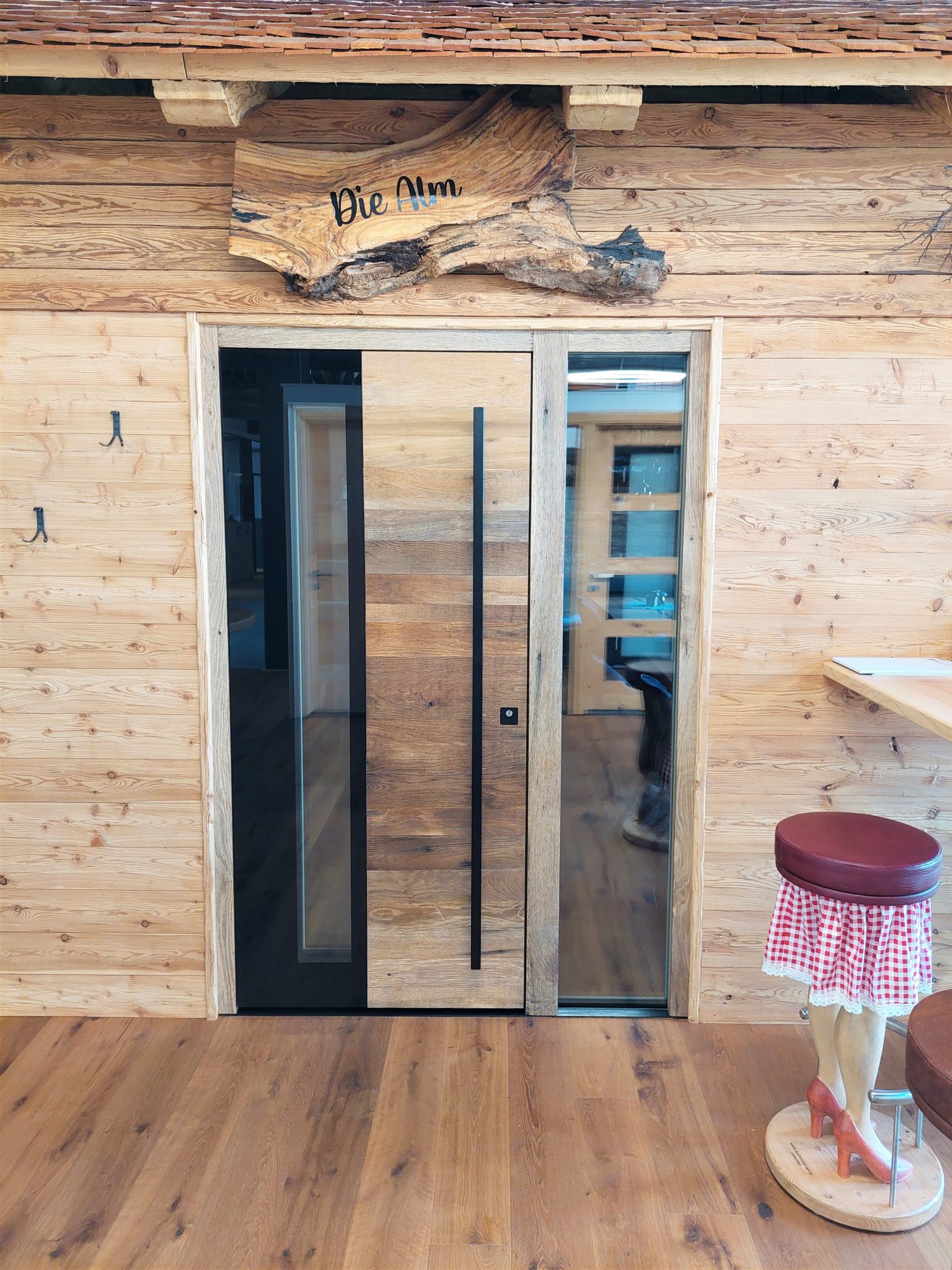 Rustikal & Altholz – Gartner Türen